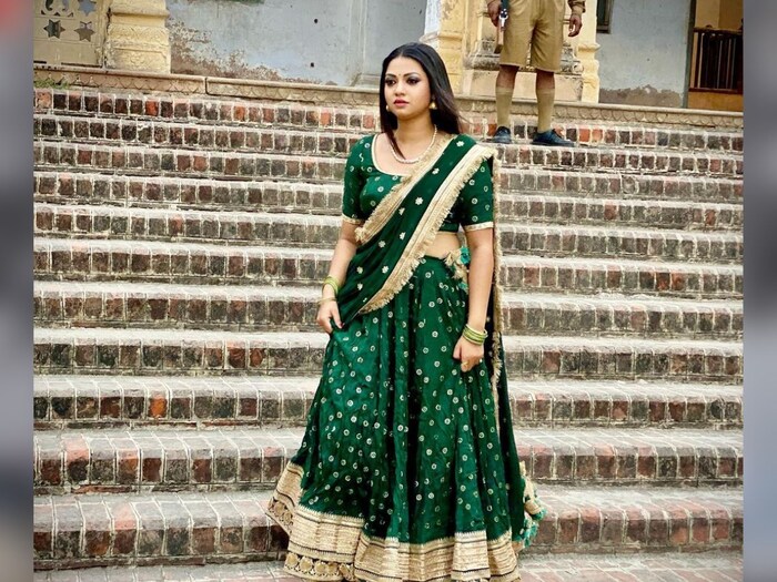 Raksha Gupta Pics: खेसारी को छोड़ कल्लू संग 'इश्क' लड़ाती दिखीं रक्षा ...