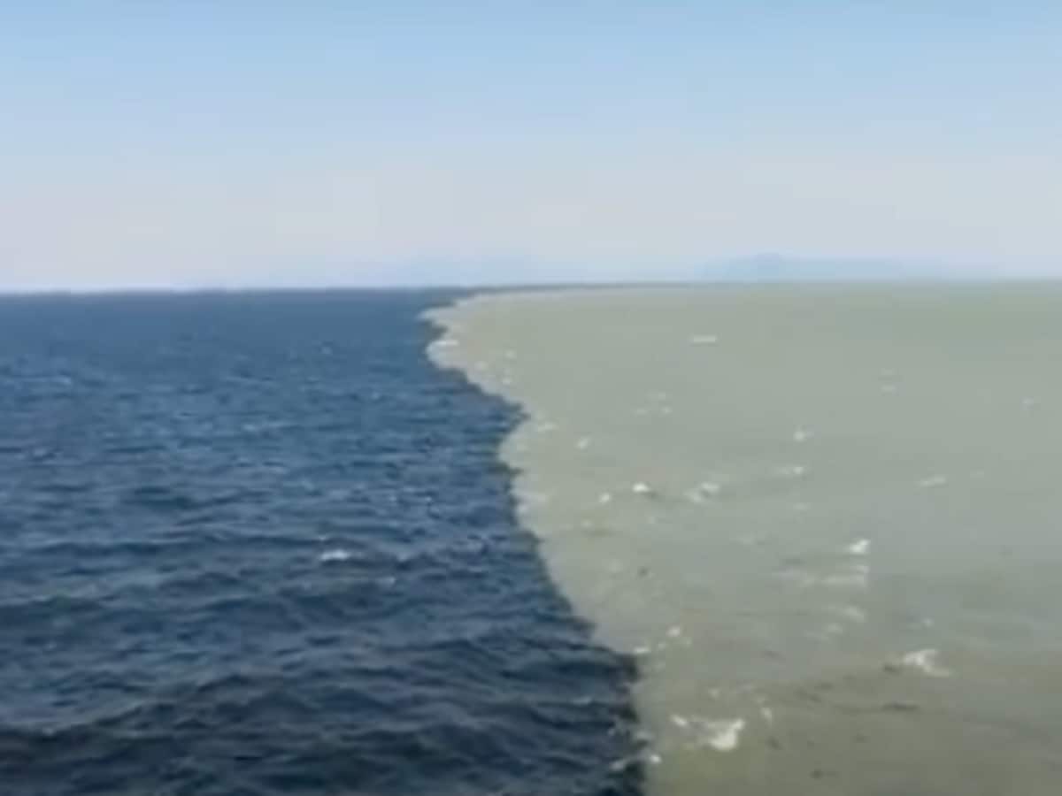 क्यों अटलांटिक सागर हरा तो हिंद महासागर नीला नजर आता है - world ocean ...