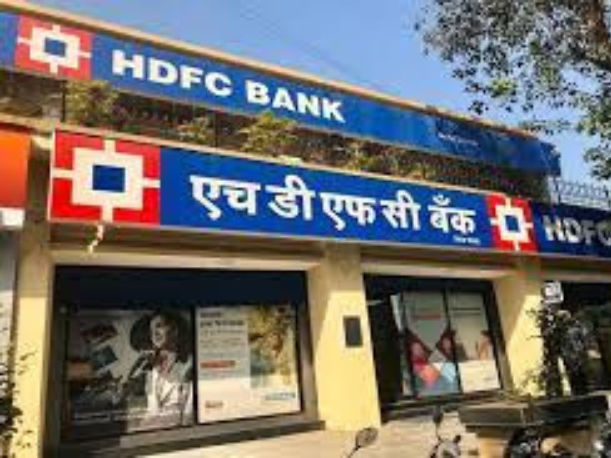HDFC Bank के ग्राहकों को बड़ी सहूलियत! हर साल जोड़ेगा 1500 से 2000 नई ...