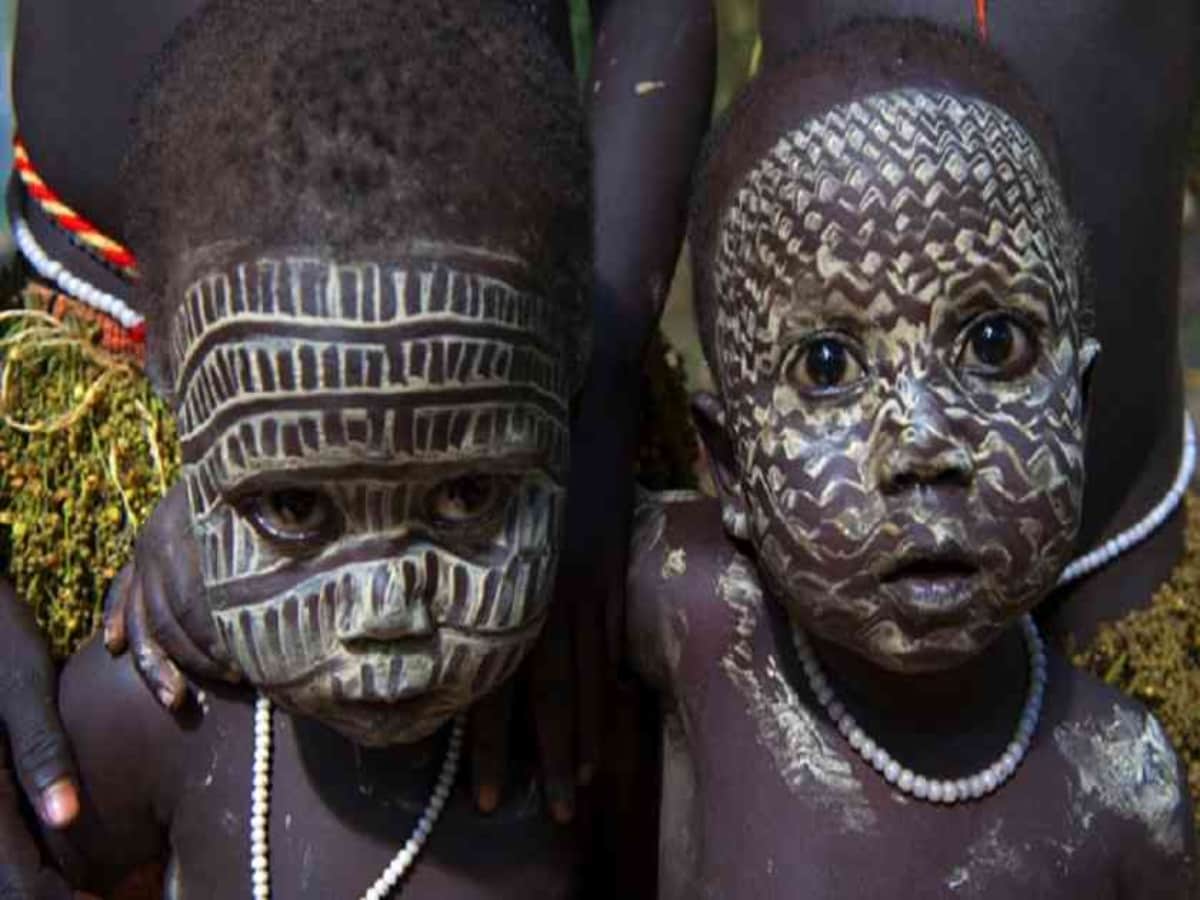 भारत का वो समुदाय जहां गोरा बच्चा पैदा करना है गुनाह, जन्म के साथ ही ...