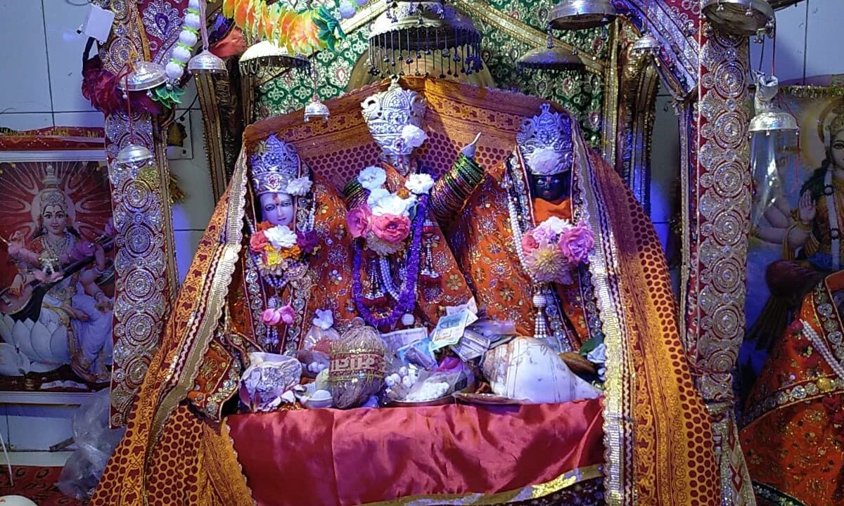 Nanda devi Mandir: अल्‍मोड़ा में है मां नंदा देवी का प्राचीन मंदिर ...
