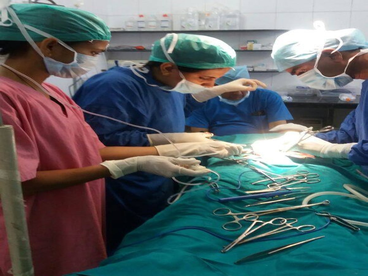 OMG! ननद की जगह भाभी का कर दिया बंध्याकरण, नाराज़ पति ने मांगा भारी ...