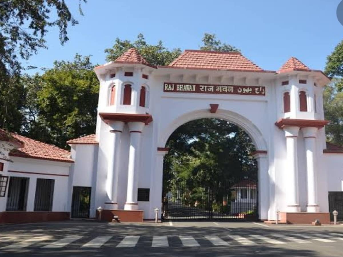 प्रधान सचिव के तबादले पर राजभवन ने जताई नाराजगी, मुख्य सचिव से पूछा ...