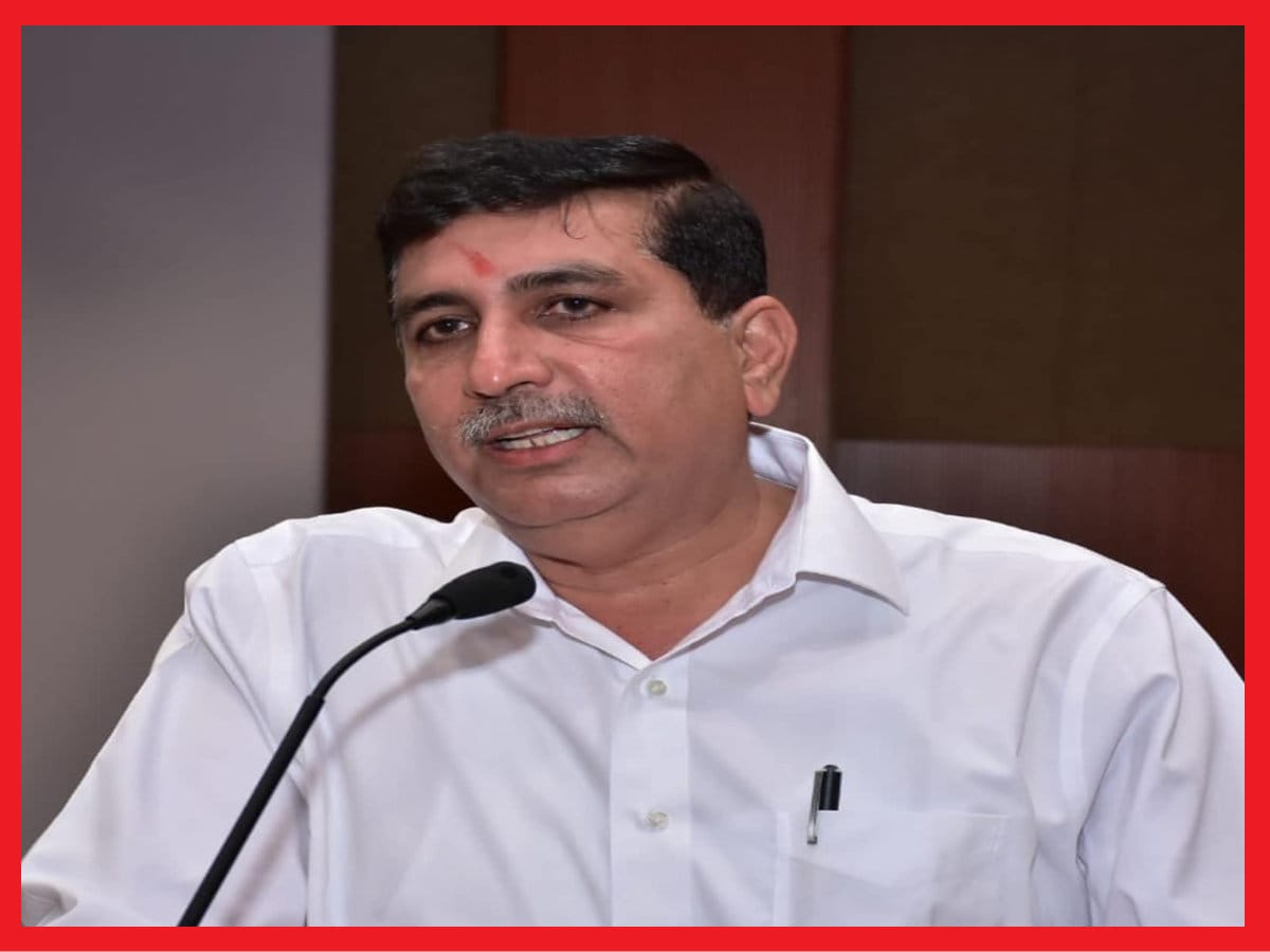 राजस्थान: पूर्व मंत्री हरीश चौधरी ने अपनी ही पार्टी की अशोक गहलोत सरकार ...