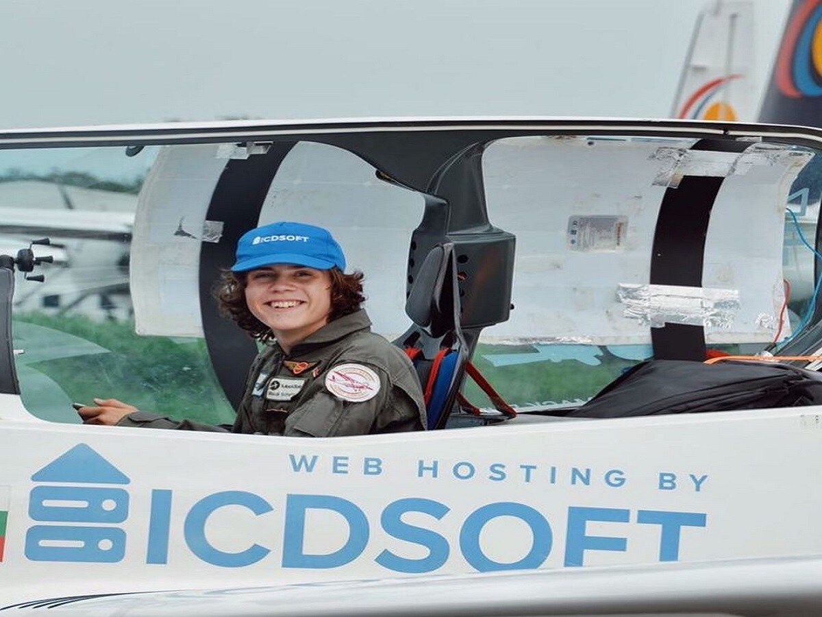 मात्र 17 साल उम्र में नाप डाली दुनिया, मैक रदरफोर्ड बने अकेले उड़ान ...