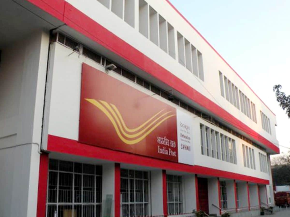 हर घर तिरंगा: भारतीय डाक ने बनाया कीर्तिमान, 10 दिन में बेच डाले 1 ...