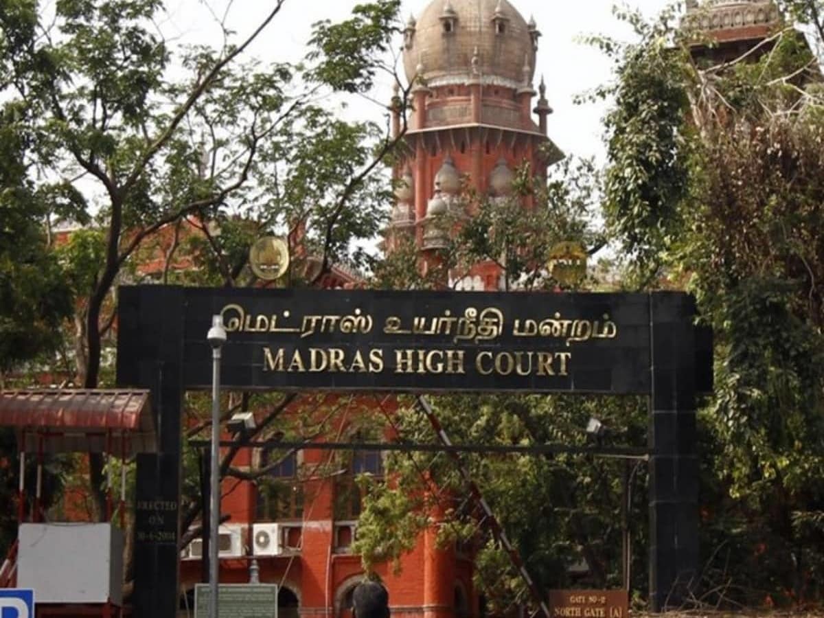 मद्रास उच्च न्यायालय का आदेश, चार महीने में पूरी तरह से खत्म करें ...