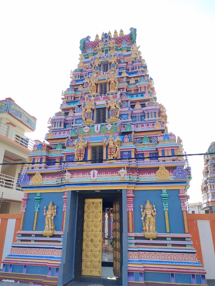 Ayodhya News: अगर आप अयोध्या आ रहे हैं तो इन मंदिरों के जरूर करें दर्शन ...