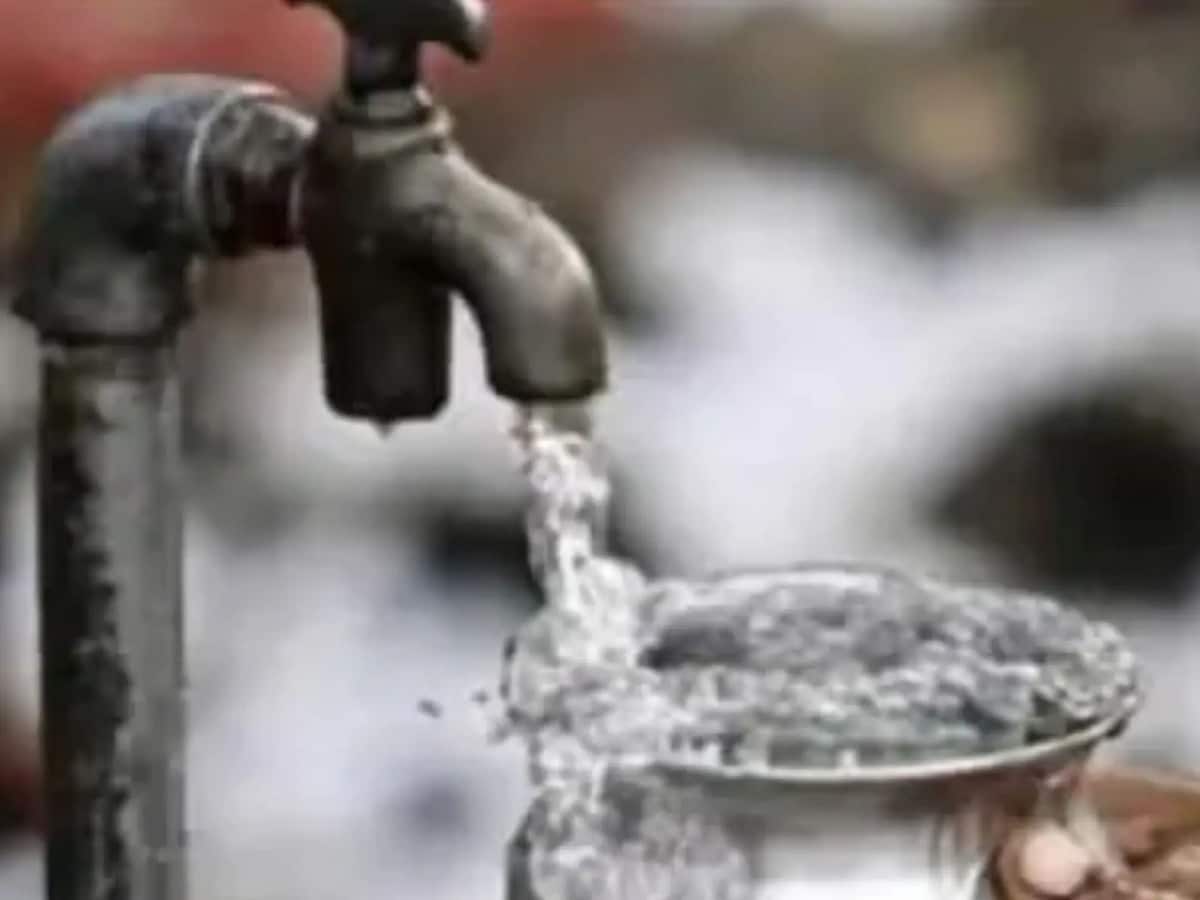 जल जीवन मिशन के लिए मिसाल बना महाराष्ट्र का यह गांव, हर घर तक ऐसे ...