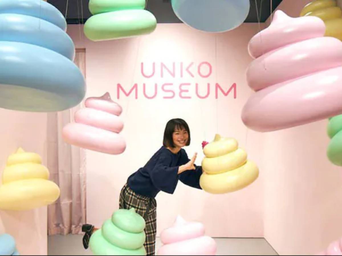 अजीबोगरीब थीम पर बनी हुई है दुकान, टी-शर्ट, स्नीकर्स और ज्वैलरी तक पर ...