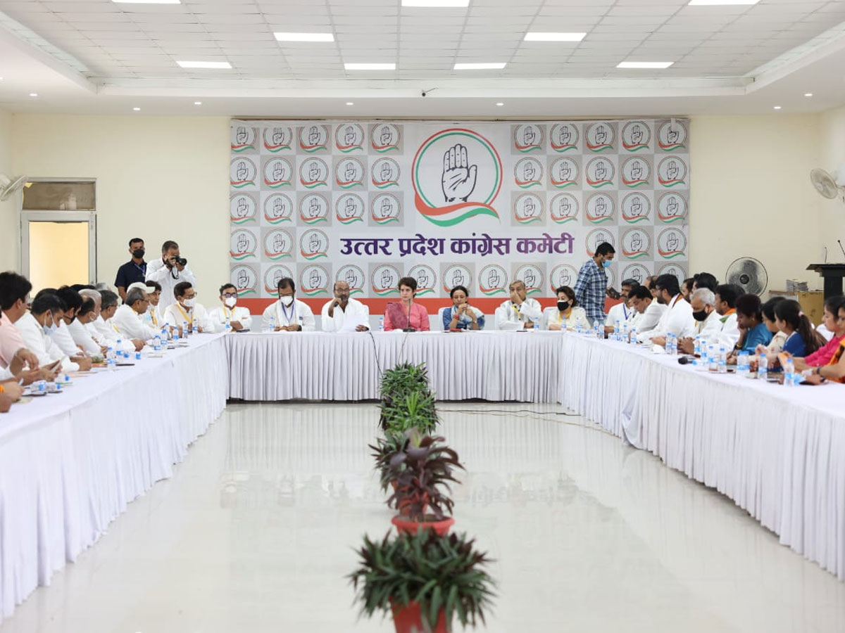 UP कांग्रेस का नया प्रयोग, प्रदेश अध्यक्ष के साथ बनेगें 6 कार्यवाहक ...