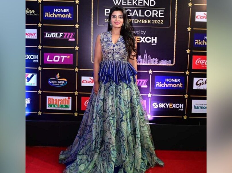 SIIMA Awards: पूजा हेगड़े से हंसिका मोटवानी तक, अवॉर्ड शो में साउथ की ...