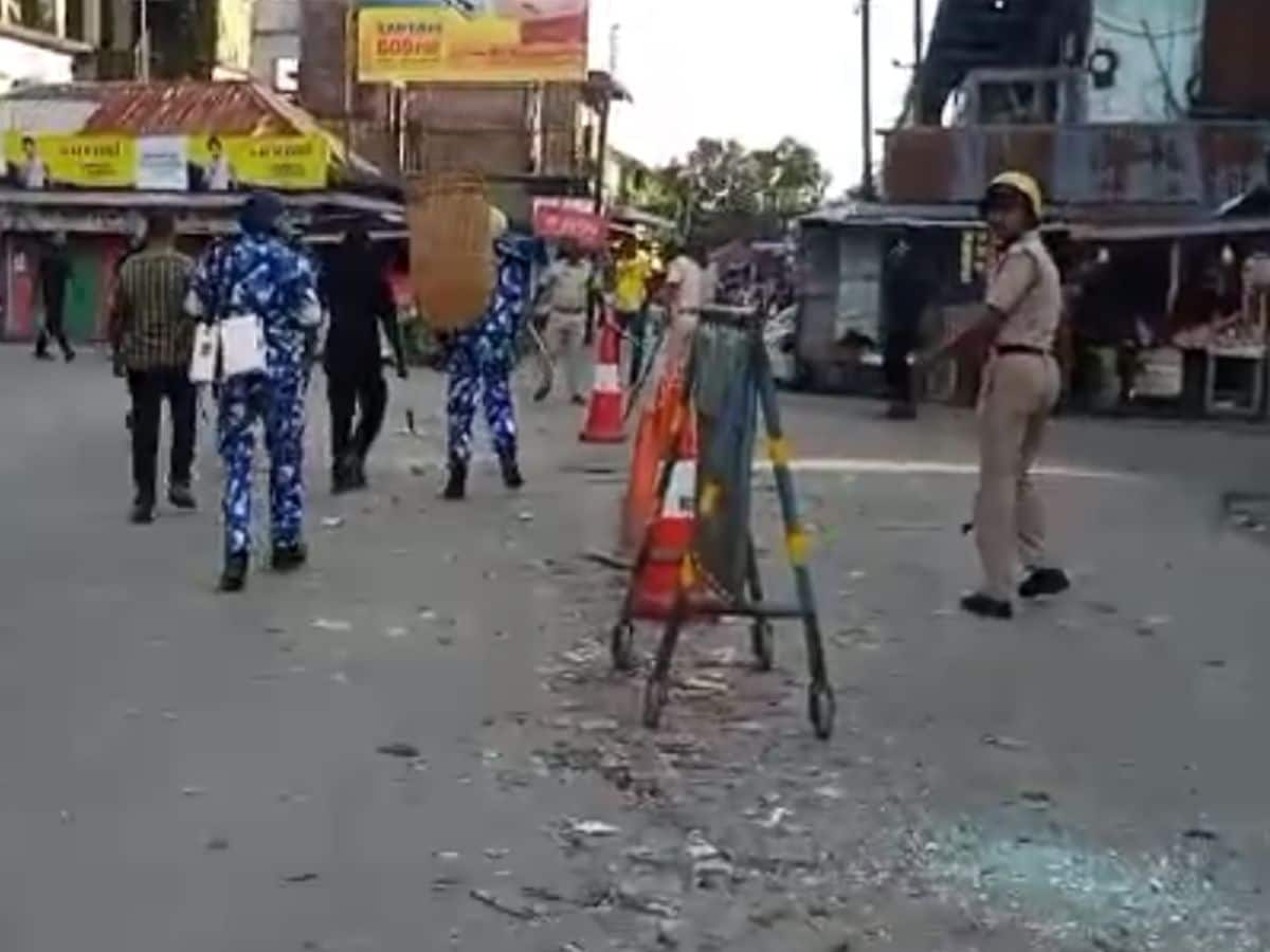 West Bengal News: सीतलकुची में बीजेपी के जुलूस पर हमला, कई घायल; टीएमसी पर आरोप - many injured ...