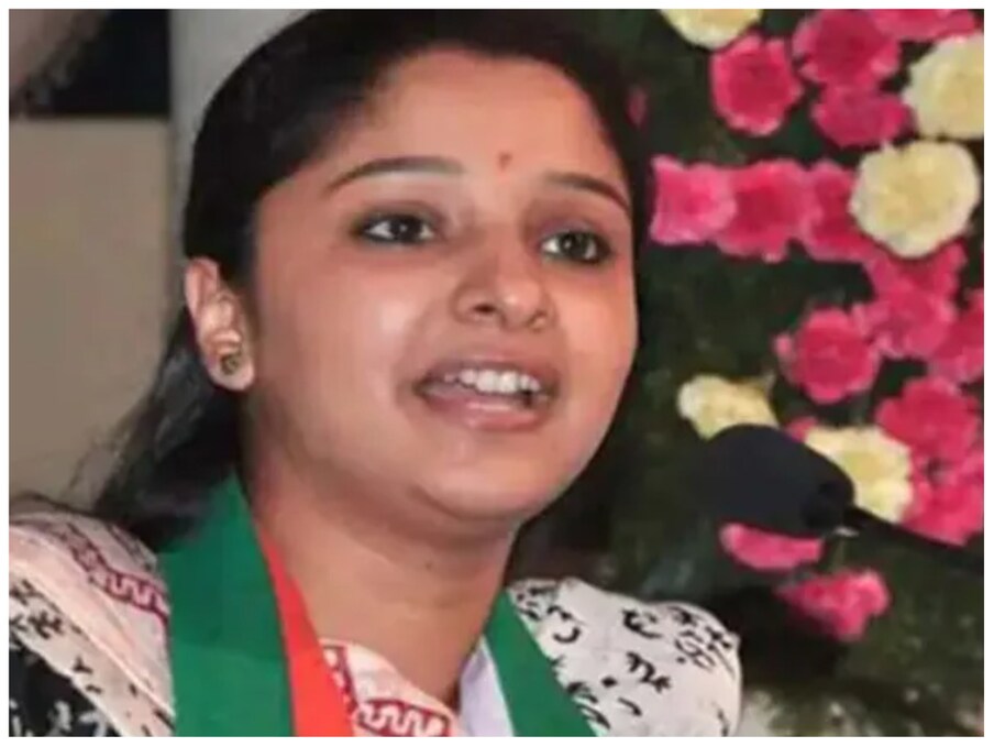Success Story: 6वीं क्लास में हो गई थीं फेल, जानिए कैसे IAS बनीं ...