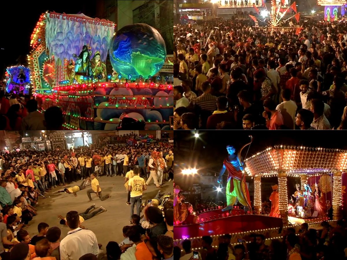 PHOTOS: इंदौर में अनंत चतुर्दशी की धूम, किसी ने दिखाए करतब, किसी ने गाए ...