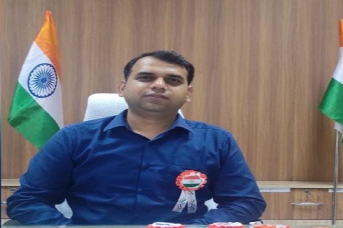 एसपी के बाद अब झाबुआ कलेक्टर भी हटाए गए, सीएम की नाराजगी पर दो दिन में ...