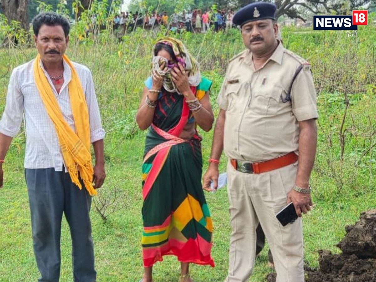 पुलिस ने पेश की मानवता की मिसाल, अकेली महिला के पति के शव को दिया कंधा ...