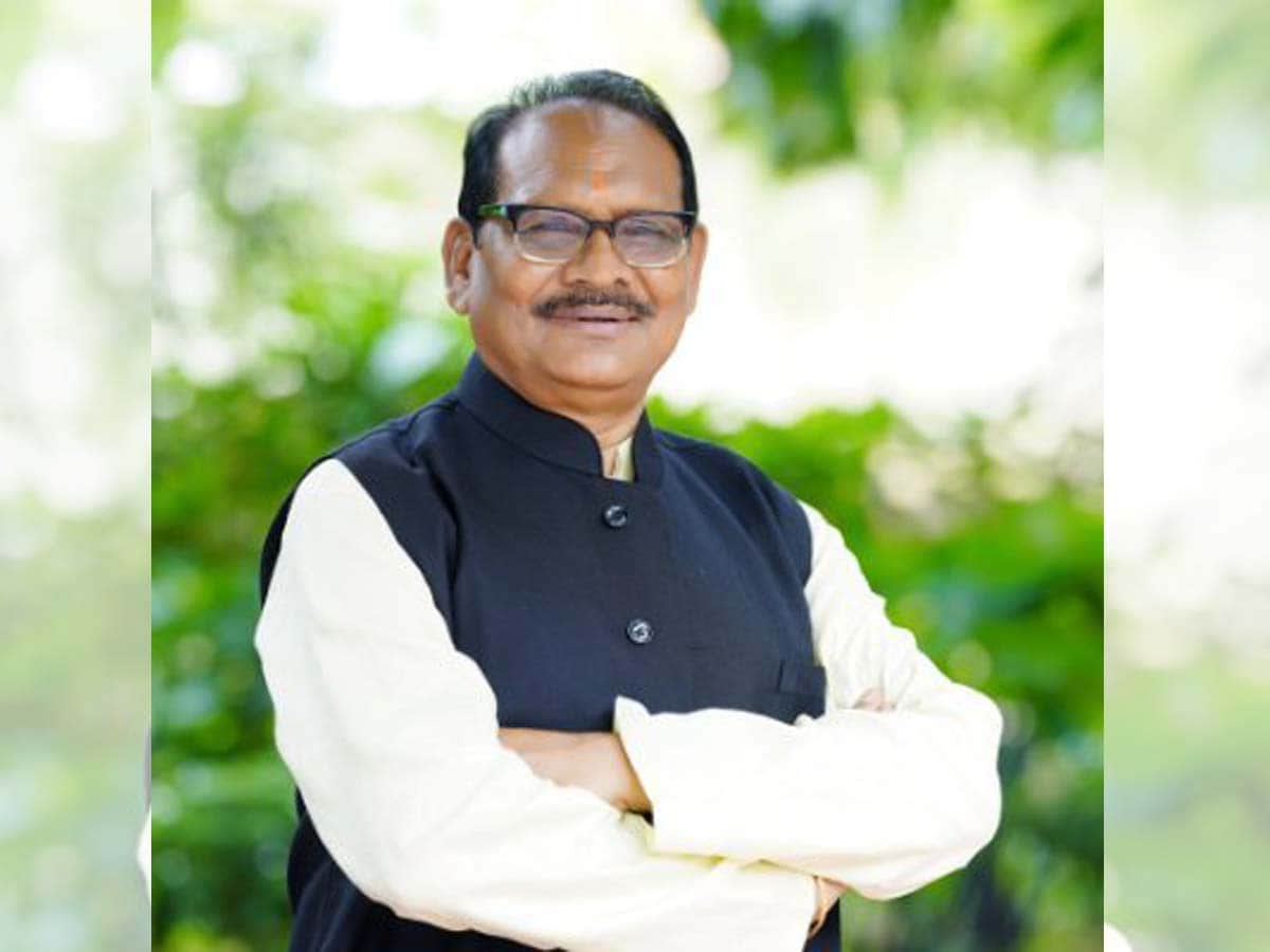 शराब में मात्रा के अनुसार पानी मिलाकर पिएं तो बन जाती है दवा, छत्तीसगढ़ ...