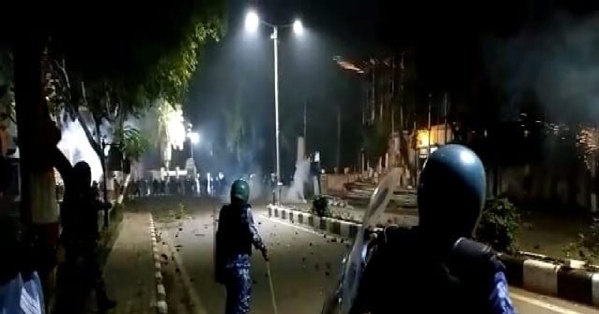 AMU CAA Protest: प्रदर्शनकारी छात्रों की याचिका खारिज, हाईकोर्ट ने कहा ...