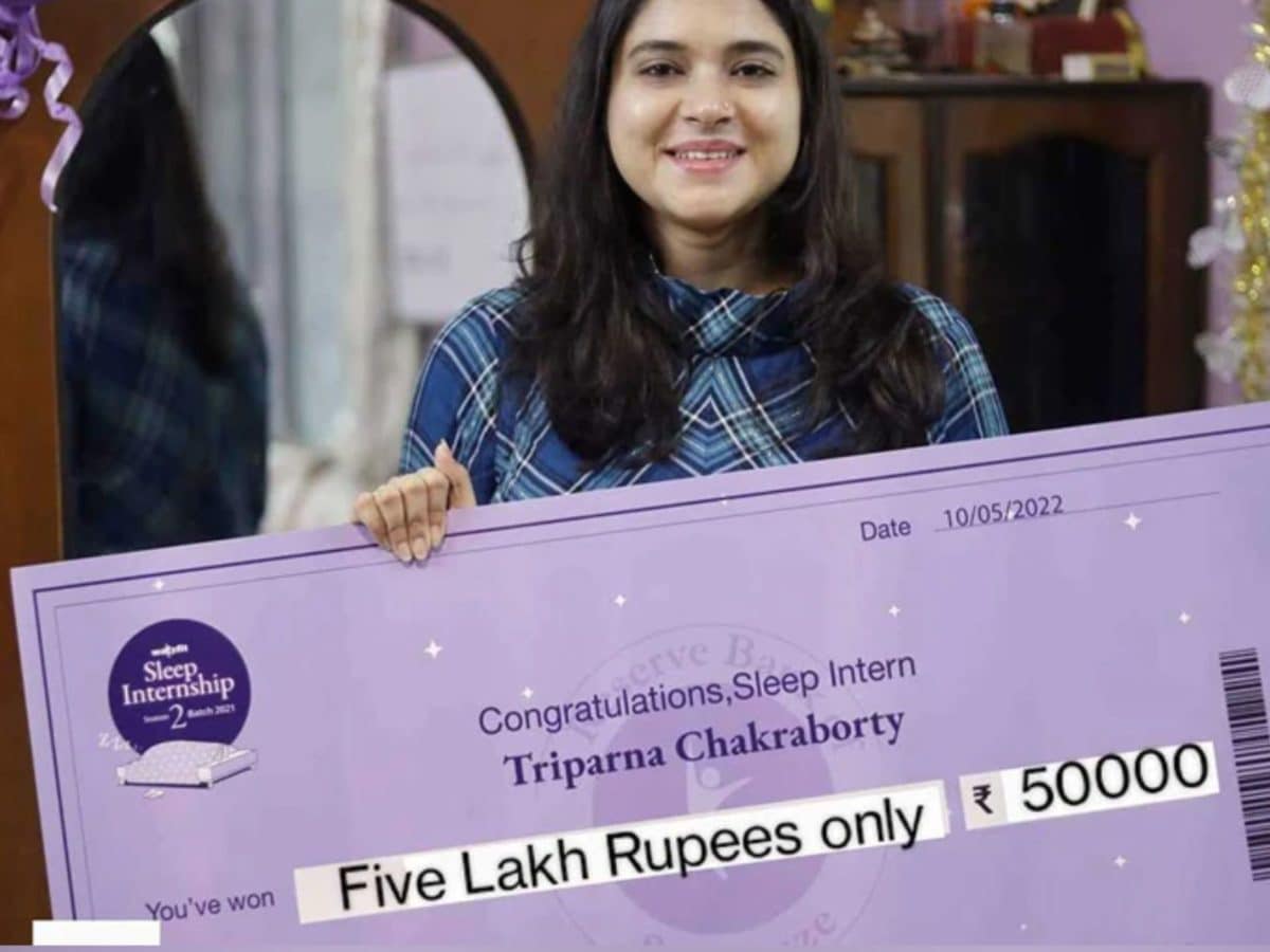 सो-सोकर महिला ने जगा ली अपनी किस्मत, सबसे लंबी नींद लेकर बनाया अनोखा ...