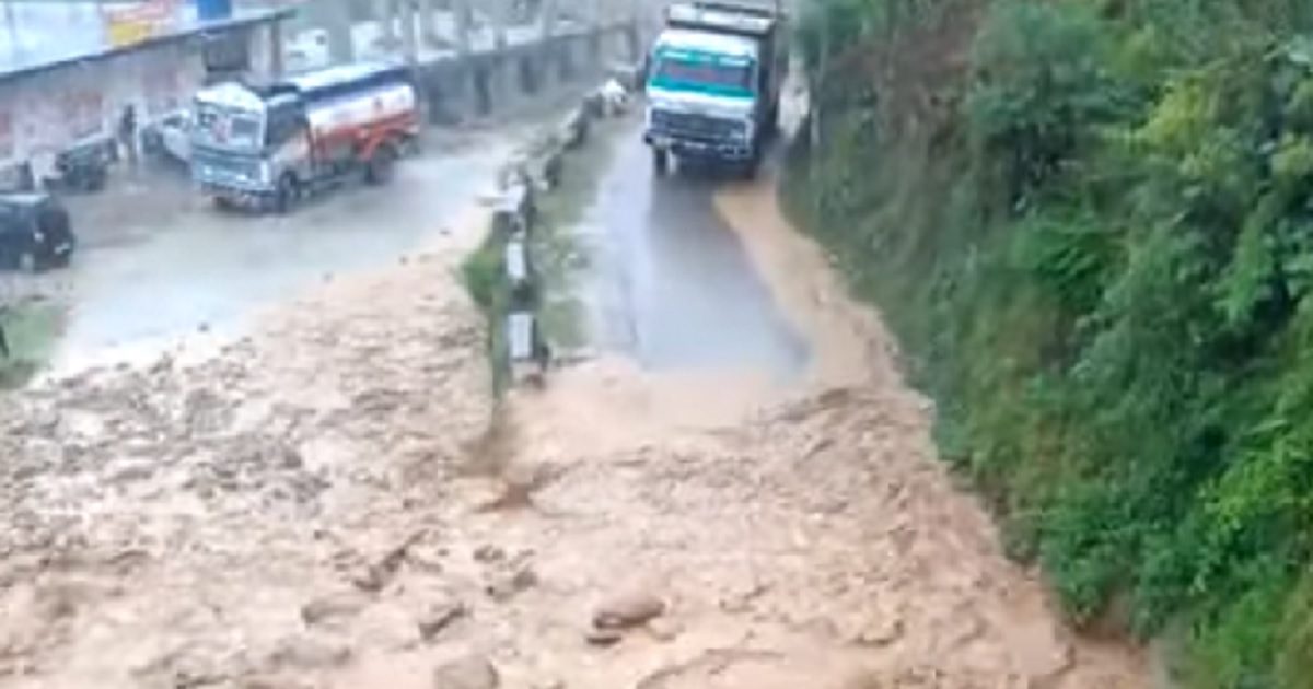 हिमाचल: चंबा में बारिश ने बरपाया कहर, नाले में आई बाढ़, महिला सहित 3 ...