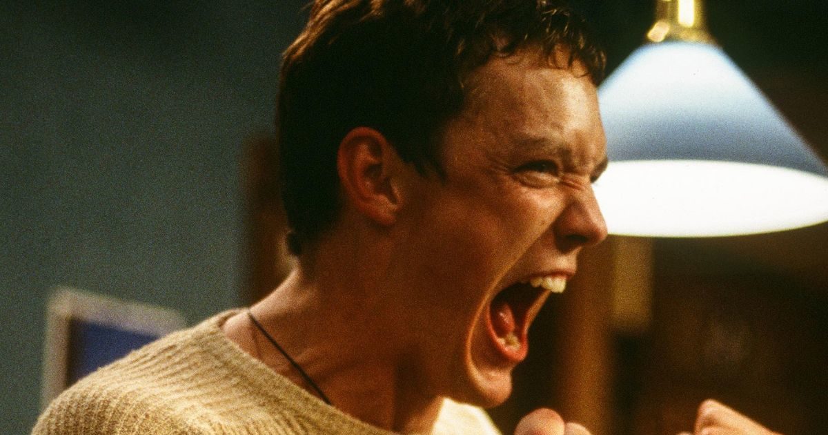 मेंटल हेल्थ के लिए कितना फायदेमंद है आपका 'चिल्लाना', कहीं खुद को तो ...