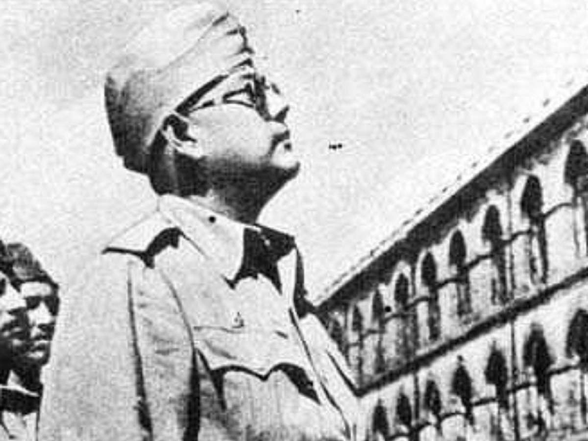 सुभाष बोस ने सिंगापुर में आज बनाई वो सरकार जिसने अंग्रेजों की नींद हराम ...