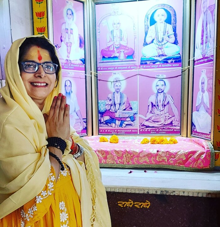 बॉलीवुड और टीवी की इन 8 अभिनेत्रियों ने छोड़ी इंडस्ट्री, धर्म का रास्ता ...