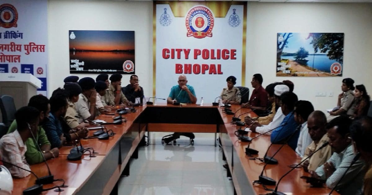 आतंकी संगठनों की सक्रियता ने बढ़ायी सुरक्षा एजेंसियों की चिंता, त्योहार ...