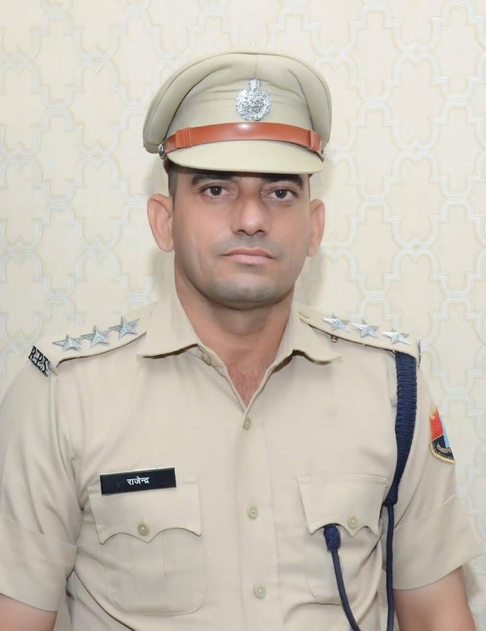 राजेंद्र बुरड़क: RPS अफसर बनने के लिए 9 साल में छोड़ीं चार सरकारी नौकरी, क्रिकेट से था खास नाता ...