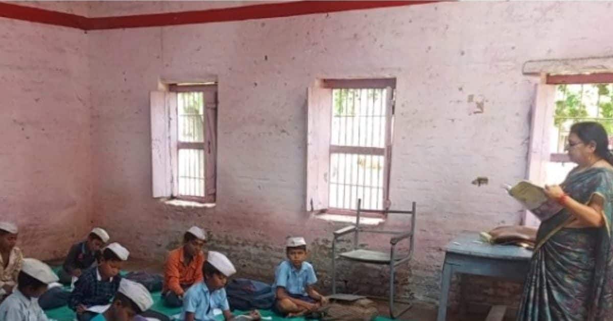 मध्य प्रदेश का 131 वर्ष पुराना यह स्कूल बेहद खास है, यहां बच्चे आज भी ...