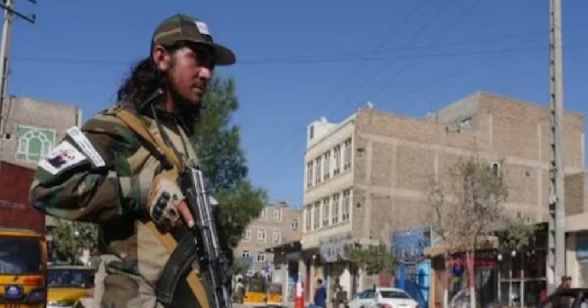 Exclusive: 'पाकिस्तान कसाइयों का देश': अस्पताल में सड़े-गले शवों पर ...