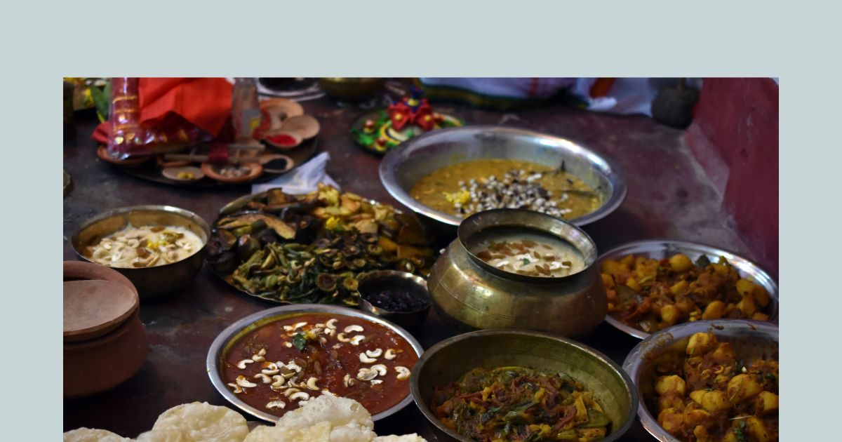 Annakoot 2022: राजस्थान के इस मंदिर में अन्नकूट लूट कर ले जाते हैं ...