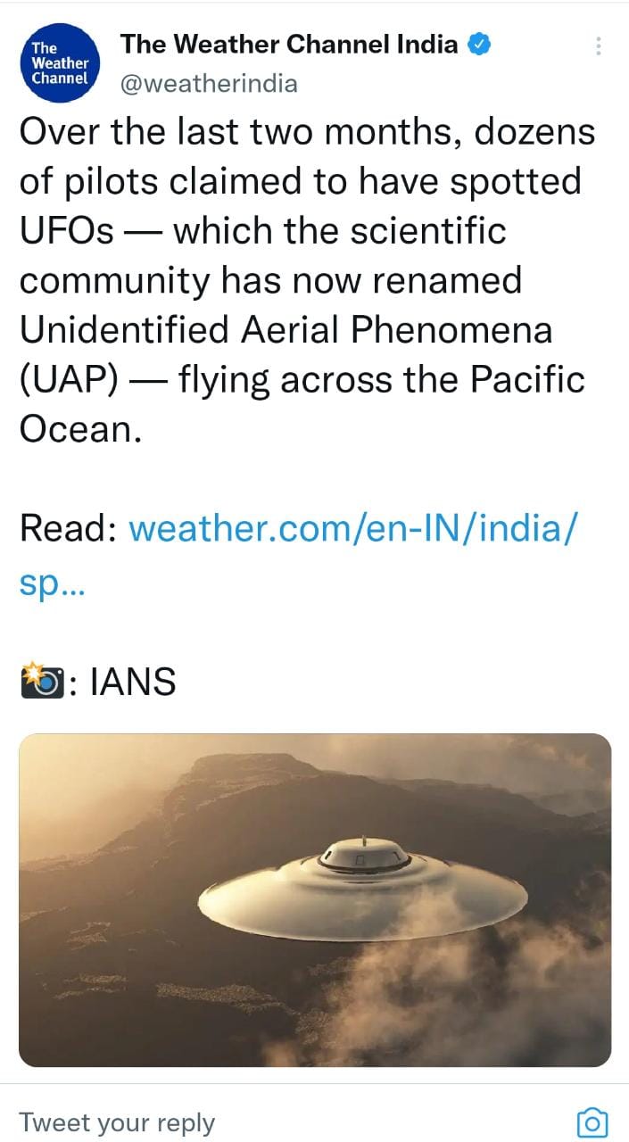 प्रशांत महासागर के ऊपर उड़ते दिखे रहस्यमयी UFO, 15 से ज्यादा पायलटों ने ...