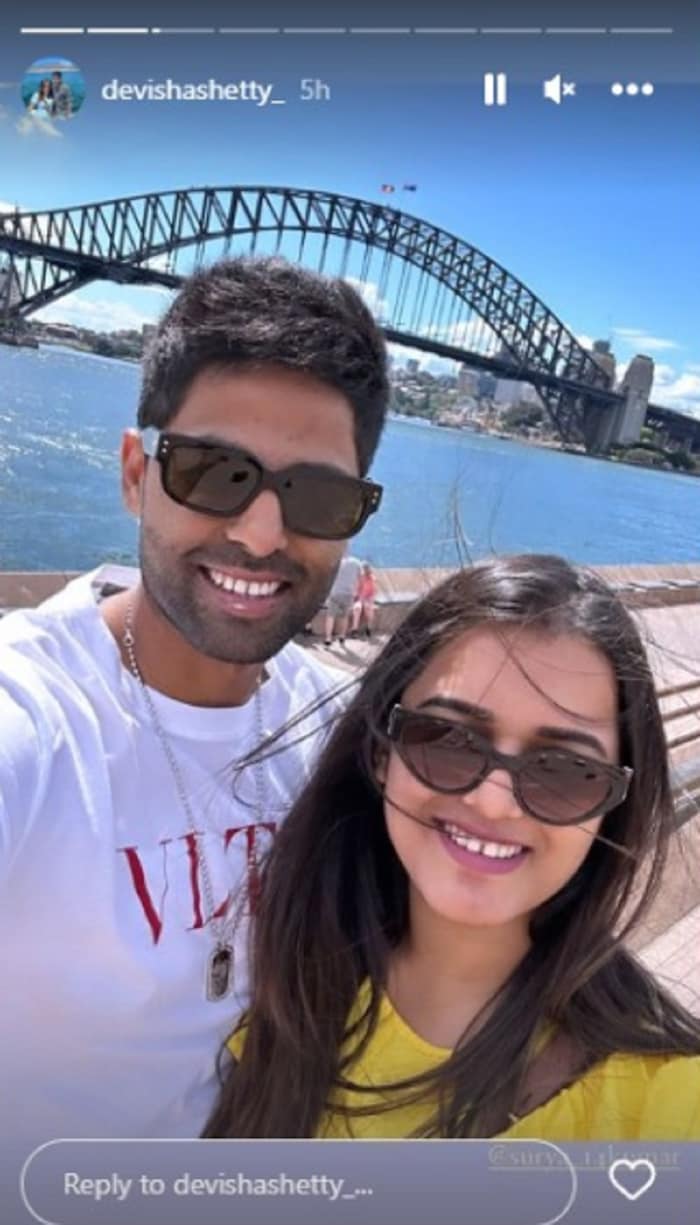 धनश्री वर्मा की पोस्ट पर देविशा ने खींची सूर्यकुमार यादव की टांग, बोलीं ...