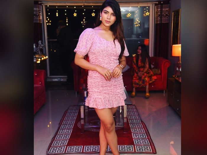 एकता कपूर की 'गंदी बात' से फेम पाने वाली एक्ट्रेस का दिलकश अंदाज, नई ...