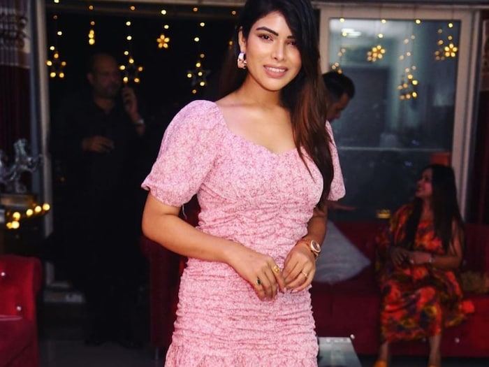 एकता कपूर की 'गंदी बात' से फेम पाने वाली एक्ट्रेस का दिलकश अंदाज, नई ...