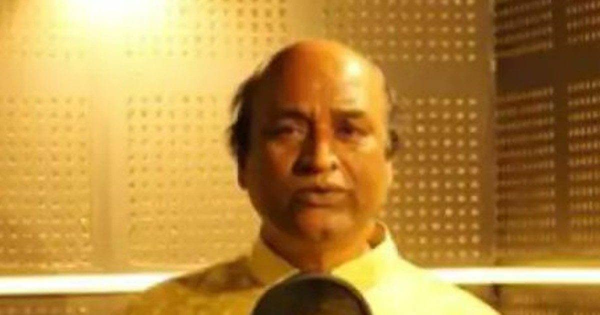 लाइव कॉन्सर्ट के दौरान मंच पर गिरे ओड़िया सिंगर मुरली महापात्रा की मौत ...