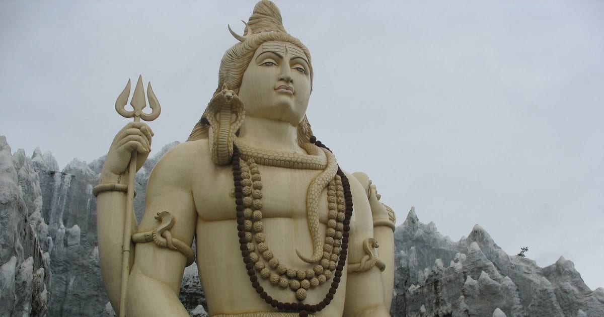 जब भस्मासुर से बचने के लिए गुफा में छिप गए थे महादेव, भगवान विष्णु ने ...