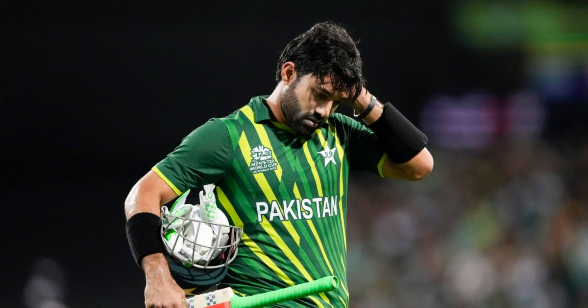 PSL के इवेंट में गुल हुई बत्‍ती, माइक हुए बंद…लोगों ने पाकिस्‍तानी बैटर ...