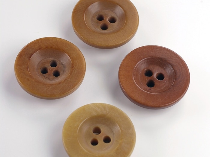 रोचक आविष्कार : भारत में हुआ बटन का आविष्कार लेकिन चीन अब इसका 'राजा ...