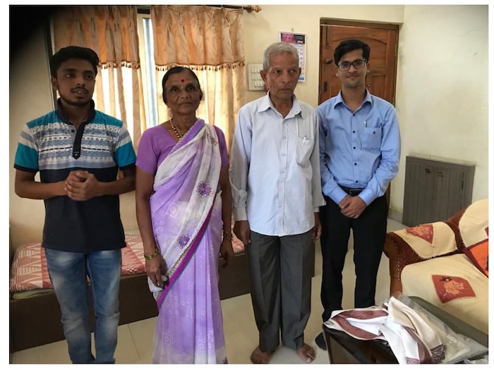 Page-4 - Success Story: पिता चलाते थे ऑटो रिक्शा, 21 साल की उम्र में ...