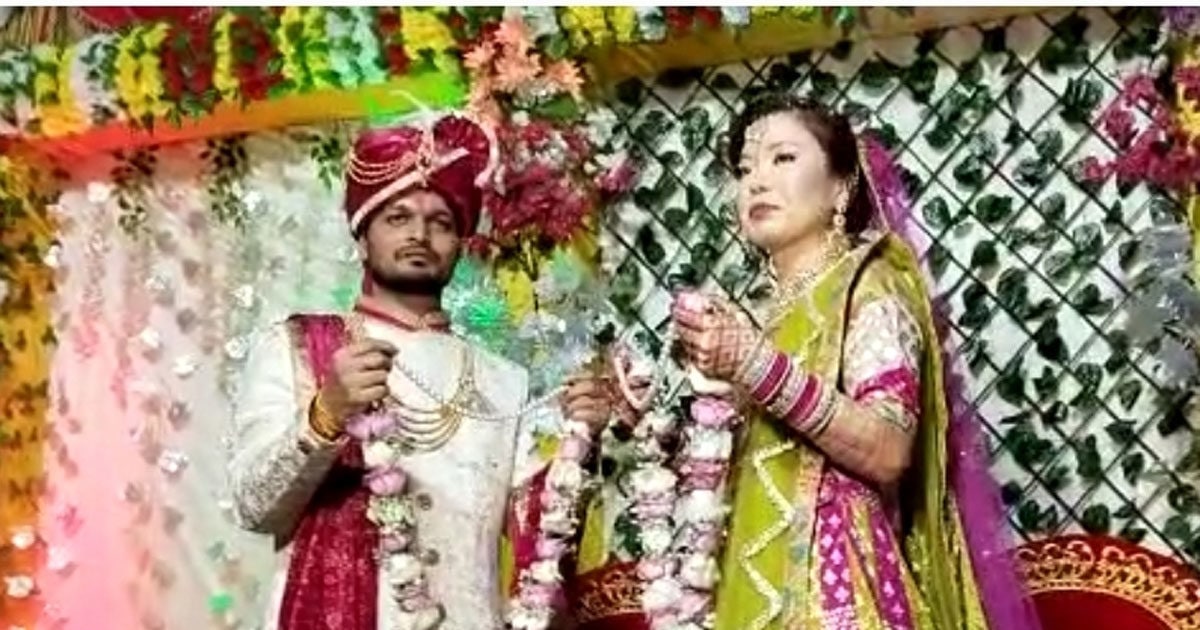 बस्ती के इंजीनियर अजीत त्रिपाठी पर आया जापानी मैडम का दिल, हिंदू रीति-रिवाज से लिए सात फेरे ...