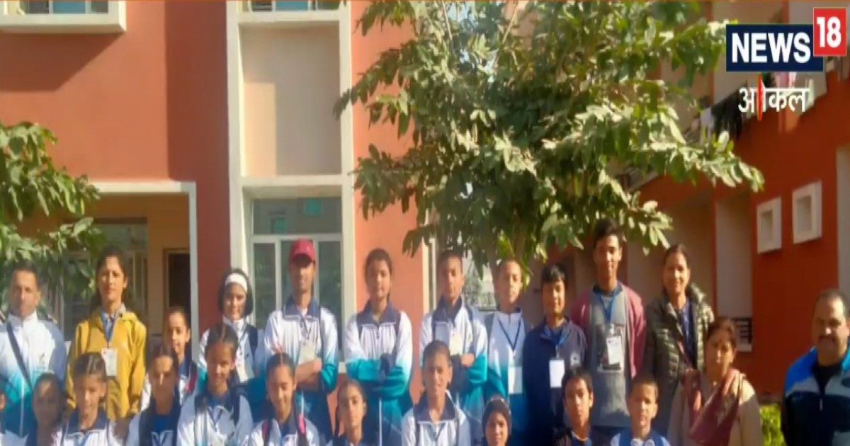 अल्मोड़ा के बच्चों ने 'योग' में मनवाया अपना लोहा, योग प्रतियोगिता में ...