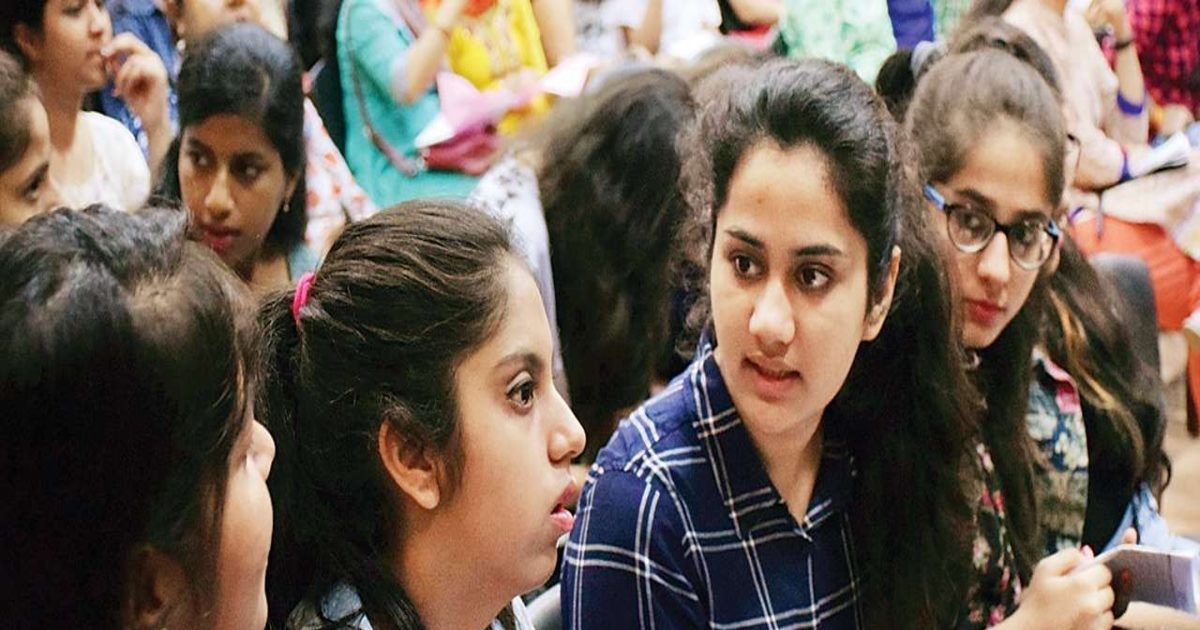CBSE Board Exam 2023 : सीबीएसई 10वीं, 12वीं के छात्रों की काउंसलिंग ...