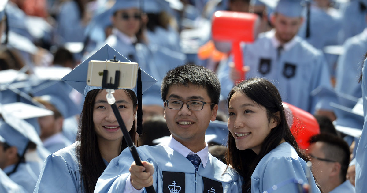 Exam Cheating : चाइनीज छात्र इस तरह नकल करके अमेरिका में ले रहे दाखिला ...