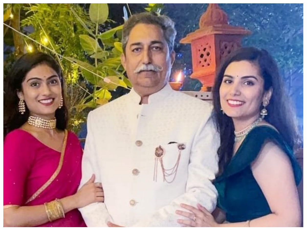 IAS Love Story: इस IAS को 57 साल की उम्र में हुआ प्यार, दो बच्चों के ...