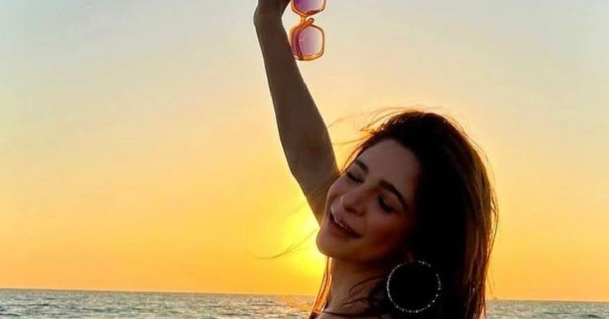 आयशा उमर बिकिनी पहनने पर हुई ट्रोल, भड़की पाकिस्तानी आवाम ने लगाई ...