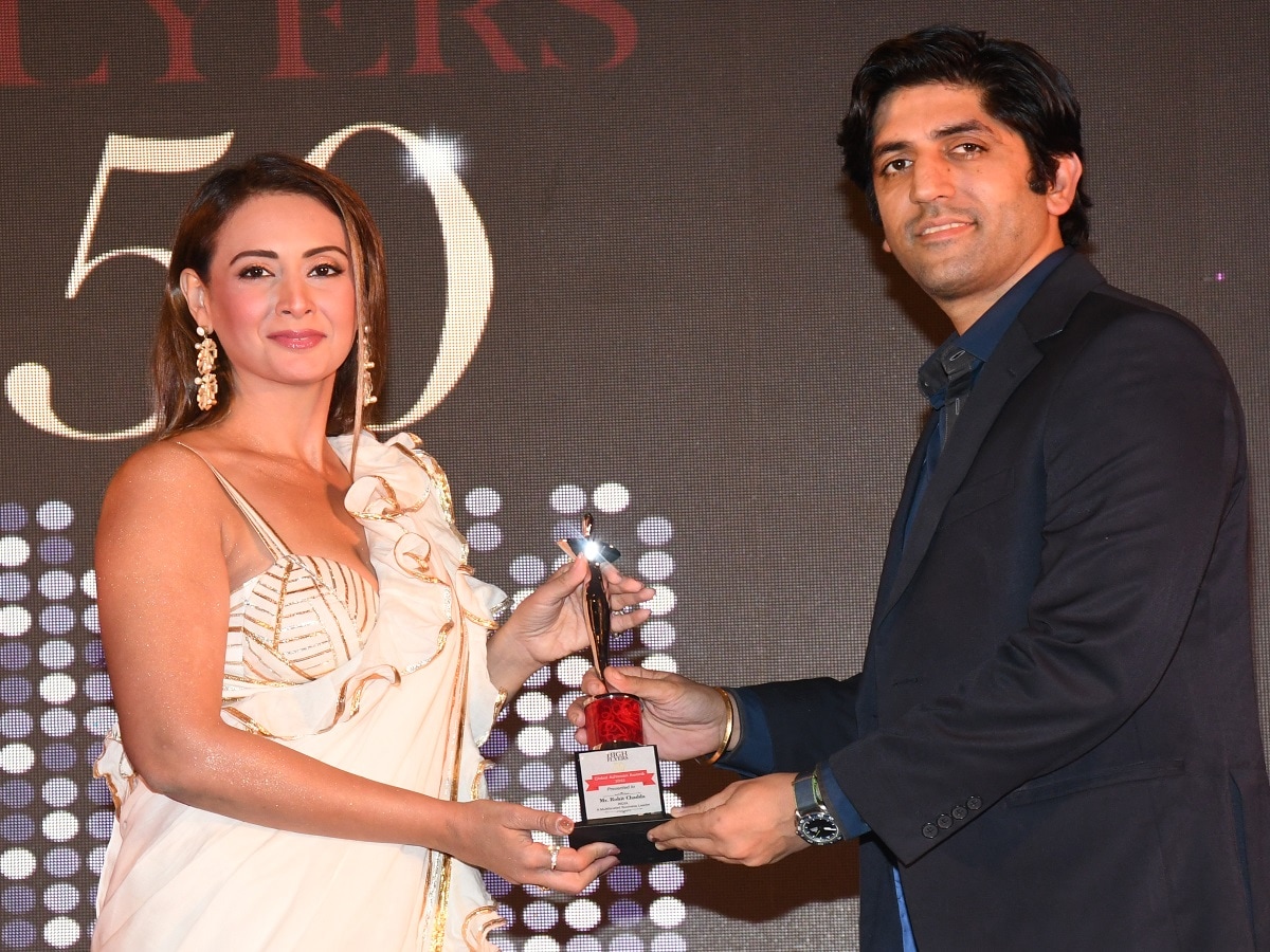 हाई फ्लायर्स 50 ग्लोबल अचीवर्स अवार्ड्स नाइट में हुआ दिग्‍गज हस्तियों ...