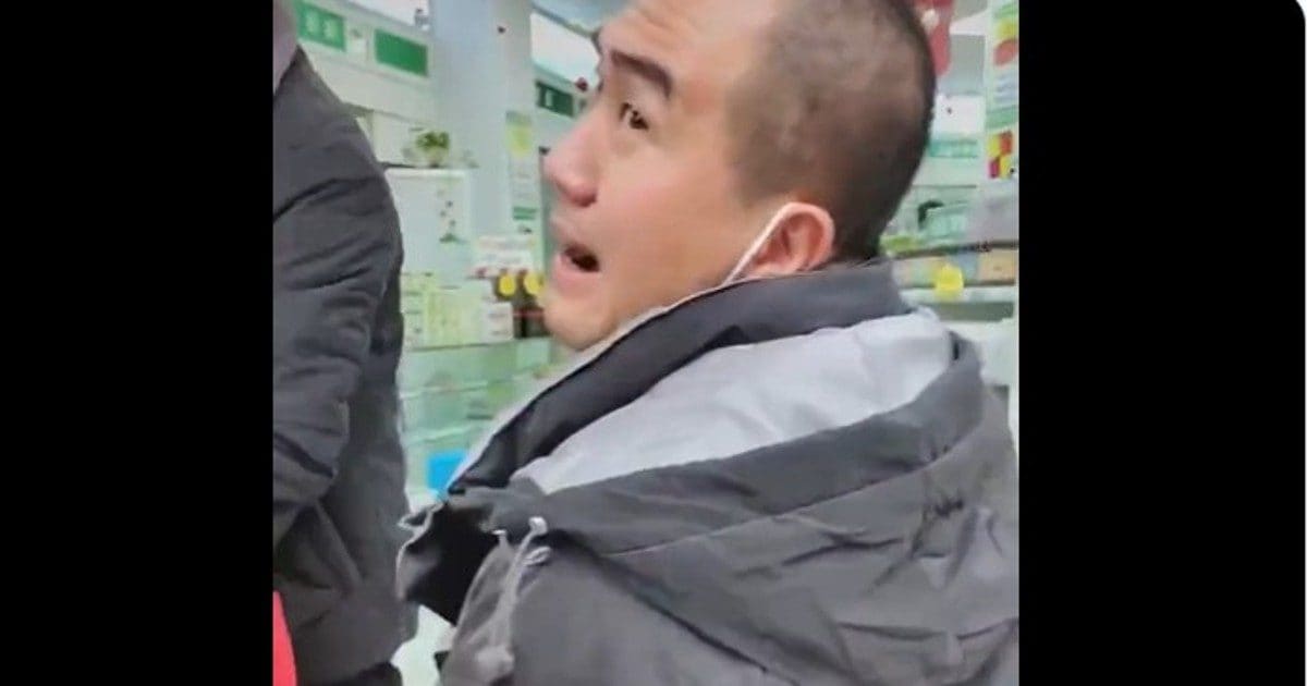 China: कोरोना ने मचाया कोहराम! दवाई के लिए भीख मांग रहे लोग; श्मशान में ...